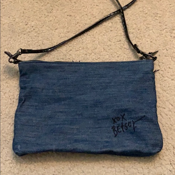 Bags | Super Cute Cross Body Bag | Poshmark